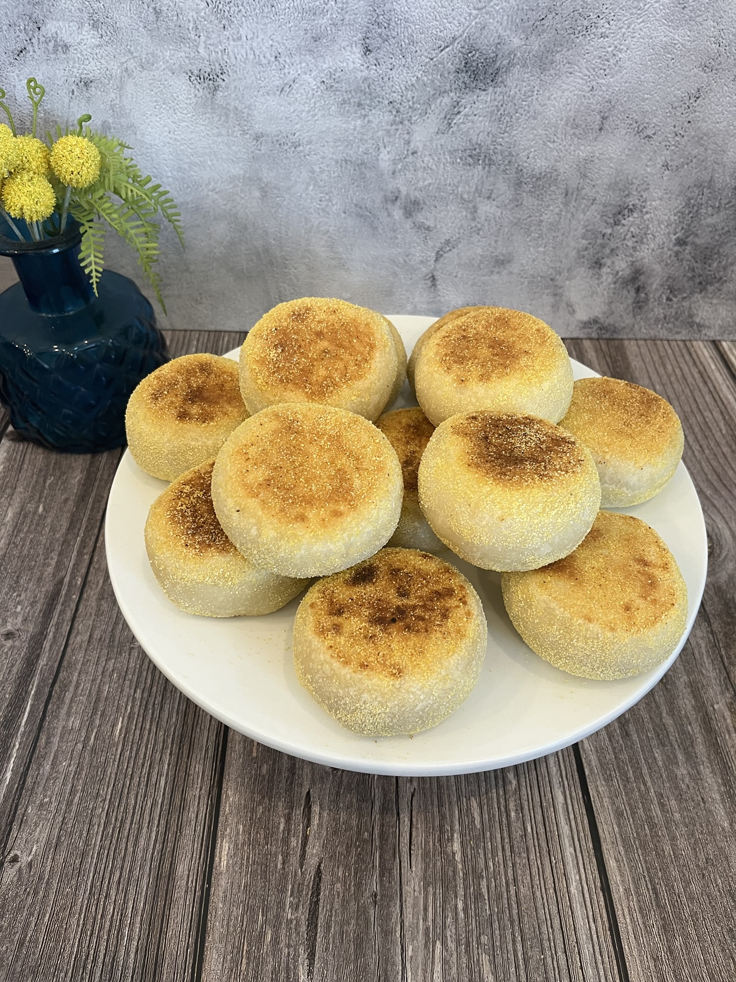 Sourdough English Muffins – Nichole Bakes Bread
